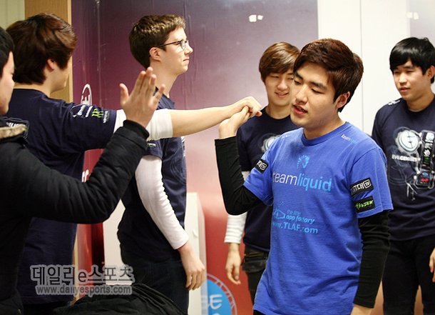 EG-TL vs SK텔레콤 프로리그 12-13시즌 1R 현장스케치 : 네이트 스포츠