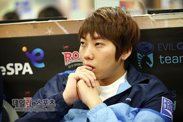 EG-TL vs SK텔레콤 프로리그 12-13시즌 1R 현장스케치 : 네이트 스포츠