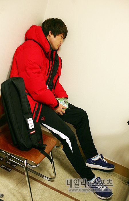 '올킬 한 번 더?' KT-STX 프로리그 2R 현장스케치 : 네이트 스포츠