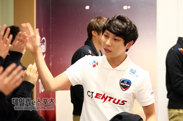 CJ vs 8게임단 프로리그 3R 현장스케치 : 네이트 스포츠