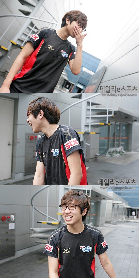 [포토]PO 진출한 STX 조성호 "좋은데 말할 수 없네" : 네이트 스포츠