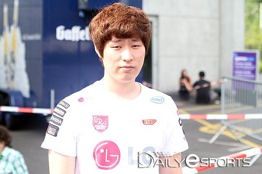 [WCS S2 파이널] LG-IM 강현우 "(최)지성이 형 빼고 테란전 자신" : 네이트 스포츠