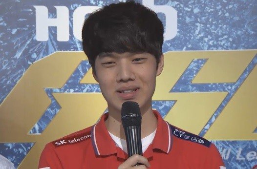 [WCS] SK텔레콤 정윤종 "생일 선물을 내게 준 셈" : 네이트 스포츠