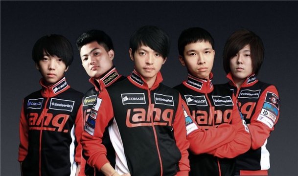 [롤드컵] ahq, EDG 상대로 대역전극! 8강도 가능 : 네이트 스포츠