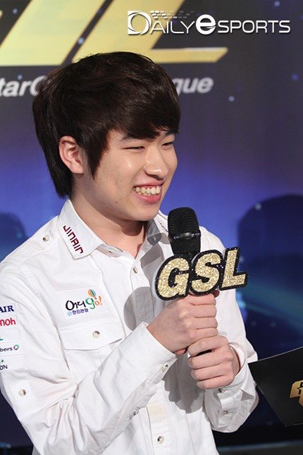 [GSL] 진에어 조성주 "16강에서 팀킬하고 싶다" : 네이트 스포츠