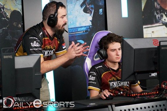 [CS:GO 아시아 마이너] 레니게이드 최종 결승 선착…MVP PK는 패자조로 : 네이트 스포츠