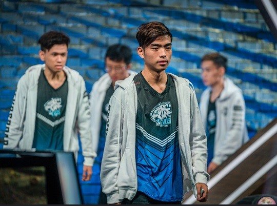 [MSI] 그레이브즈가 다 했다! 에보스, 'YiJin'의 '슈퍼 그브' 덕에 2대1 리드 : 네이트 스포츠