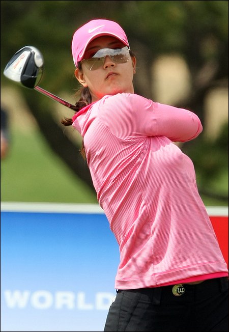 미셸 위 ‘지존’ 신지애 꺾고 LPGA 2승째 : 네이트 스포츠