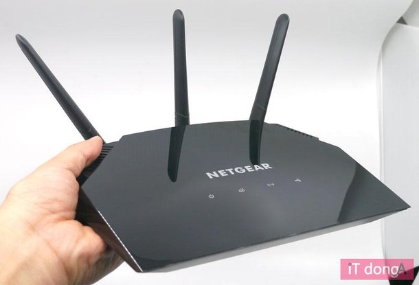 [리뷰] 최대 AC2000급 고속 공유기, 넷기어 R6350 / R6850 : 네이트 뉴스