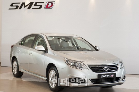 16.5㎞/ℓ 연비 최강 ' SM5 D' 출시…디젤 경쟁 합류 : 네이트 뉴스