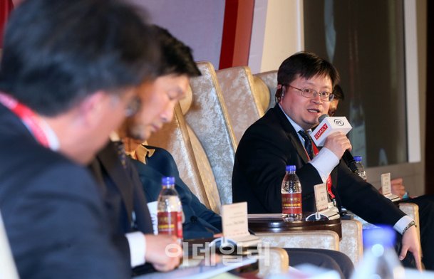 [IFC 2016 포토]관타오 연구원 '중국 금융시장은?' : 네이트 뉴스