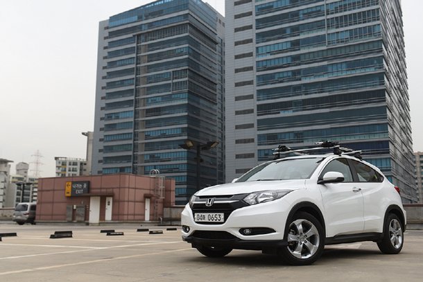 혼다 HR-V 시승기 - 주행이 즐거운 혼다의 막내 SUV : 네이트 뉴스