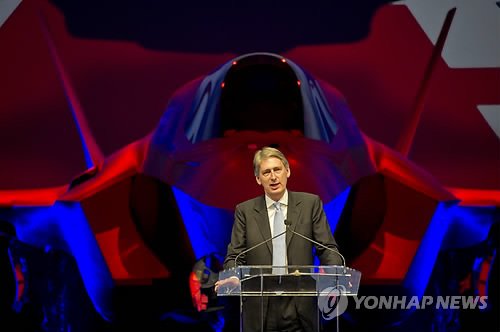 USA BRITAIN LIGHTNING II FIGHTER JET : 네이트 뉴스