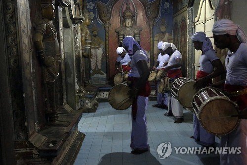 SRI LANKA RELIGION PATTINI CULT : 네이트 뉴스