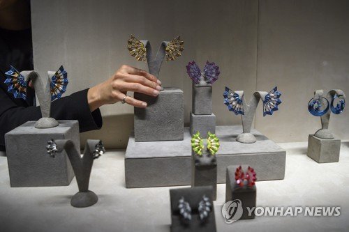 SWITZERLAND GEMGENEVA INTERNATIONAL SHOW GEM AND JEWELLERY : 네이트 뉴스
