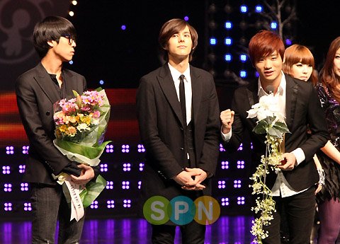 메이트 임헌일·정준일, KBS DMB 라디오 DJ 발탁 : 네이트 연예