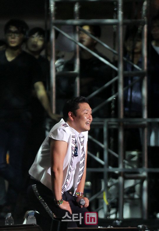 [17th BIFF]싸이, BIFF 찾았다..‘부산 스타일’ : 네이트 연예