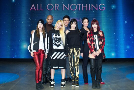 2NE1 "9개국 돌며 두번째 월드투어…새로운 추억 만들겠다" : 네이트 연예