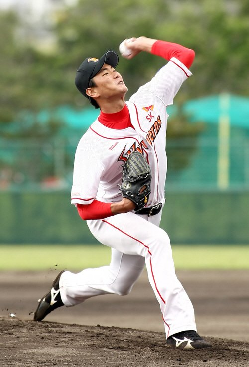 SK 김광현, 2이닝 3K 152km '퍼펙트 피칭' : 네이트 스포츠