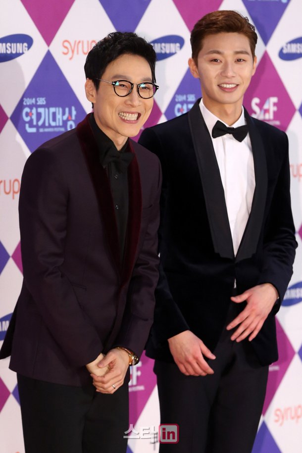 [포토]이휘재-박서준 '2014 SBS 연기대상' MC 맡았어요! : 네이트 연예