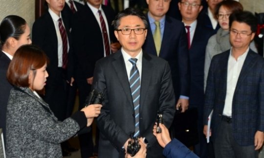 KT·LGU＋ "CJ헬로비전 주총 강행 법 위반 소지 충분"…유감 표명 : 네이트 뉴스