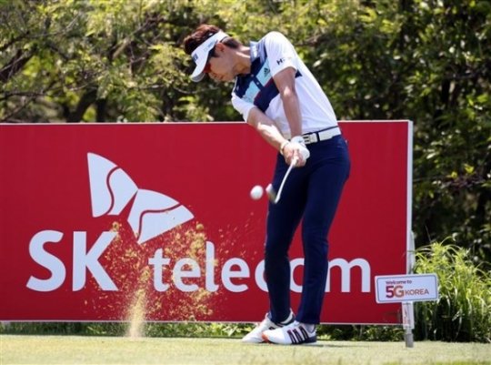 최진호, KPGA 제네시스 대상 2연패 달성…12언더파 60타 기록자 이승택 베스트퍼포먼스상 : 네이트 뉴스