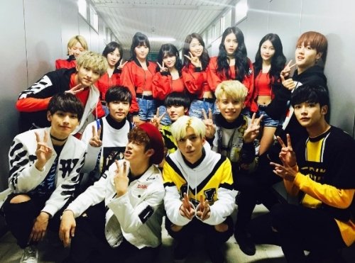 AOA 지민, SF9와 훈훈 인증샷 공개 "우리 남동생들" : 네이트 연예