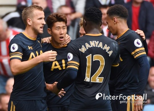 [EPL 종합 리뷰] '손흥민 2G 1AS' 토트넘, 스토크에 4-0 완승…4G 무패 : 네이트 스포츠