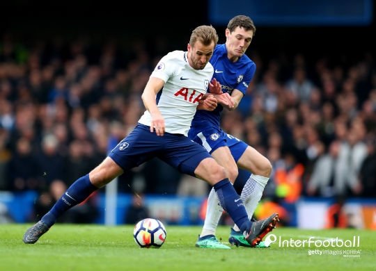 [EPL ISSUE] 기적처럼 돌아온 케인, 득점왕 경쟁 재점화? : 네이트 스포츠