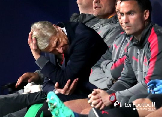 [UEL POINT] 벵거의 22년 마무리, 최악의 4인방과 함께 무관으로 : 네이트 스포츠