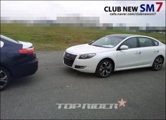 위장막 벗겨진 신형 SM7…‘그랜저 떨고 있니’ : 네이트 뉴스