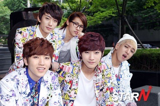 B1A4 재능기부 콘서트 ‘전통시장 알리기‘ : 네이트 뉴스