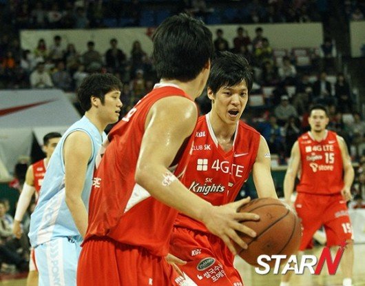 KBL, 오심 판정 심판에 잔여경기 배정 정지 및 제재금 부과 : 네이트 스포츠