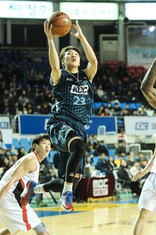 '김민구 27점' KCC, KGC 꺾고 리그 7위 확정 (종합) : 네이트 스포츠