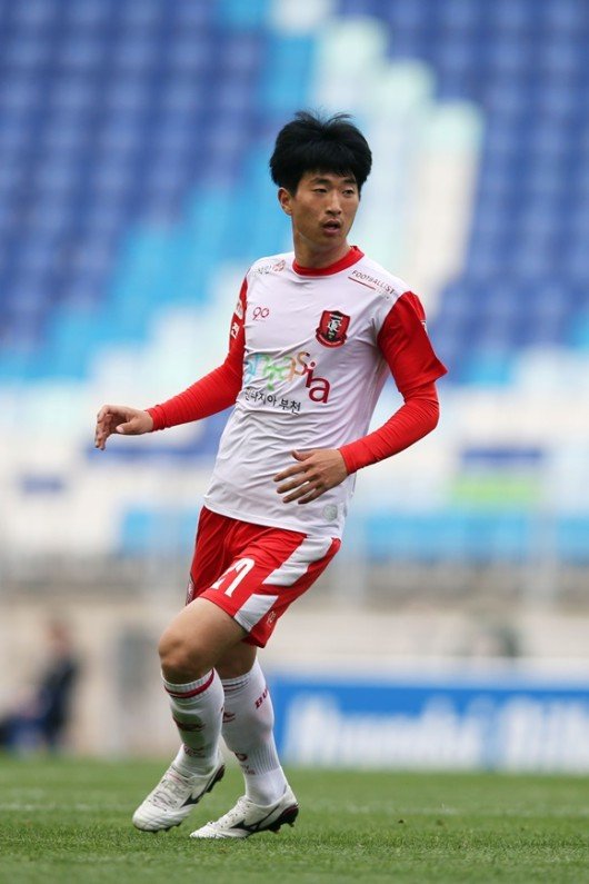 '환상 장거리 슈팅' 이제승, K리그 챌린지 12R MVP 등극 : 네이트 스포츠