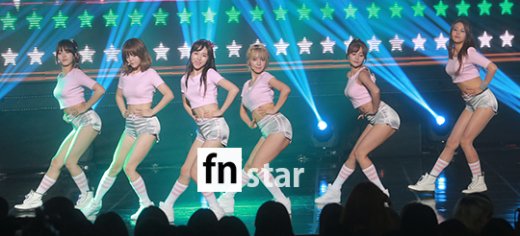 [포토] AOA, '각선미 자랑~' : 네이트 뉴스