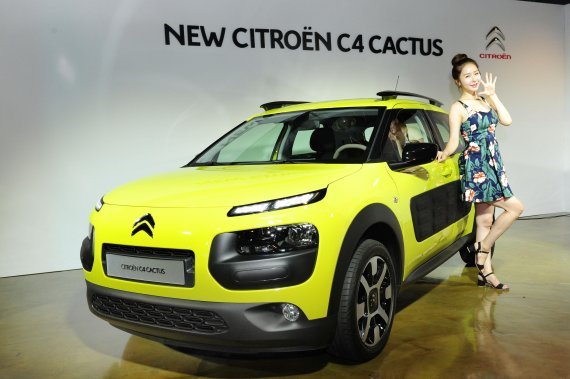 시트로엥, 도심형 SUV 'C4 칵투스' 출시…"2490만~2890만원 : 네이트 뉴스