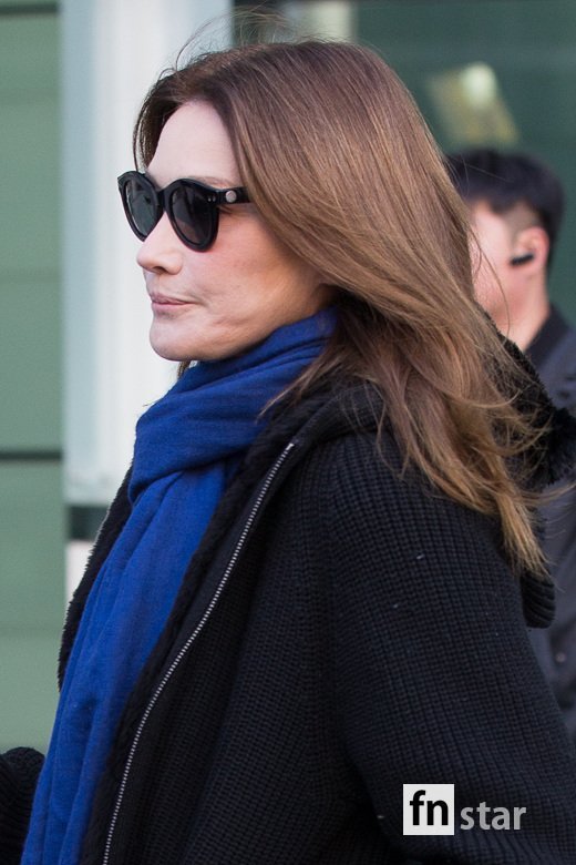 [포토] 카를라 브루니(Carla Bruni), '21세기의 마리 앙뜨와네트' : 네이트 뉴스