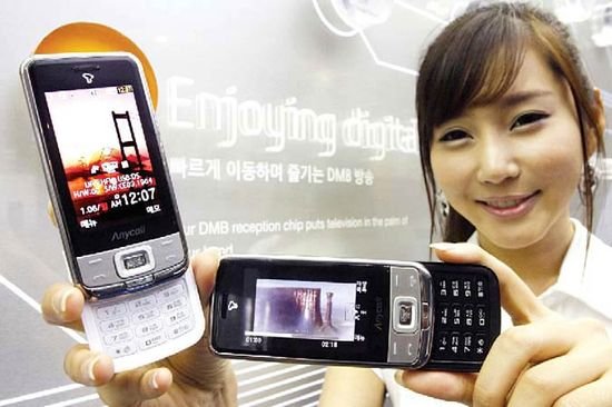 삼성, 2세대 폰에도 아몰레드 화면 : 네이트 뉴스