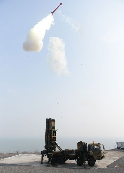 軍, '중단논란' KAMD 핵심무기 M-SAM 양산 결정 : 네이트 뉴스