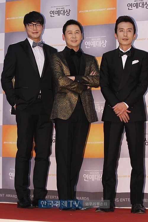 [포토] 성시경-신동엽-유희열, 위풍당당 2014 'KBS 연예대상' MC군단 : 네이트 뉴스