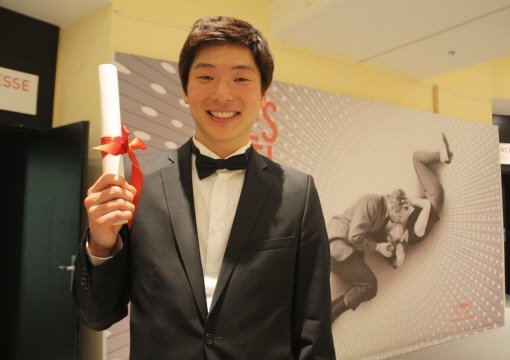 Director Moon Byoung-gon's Safe Receives Award for Best Short Film at ...