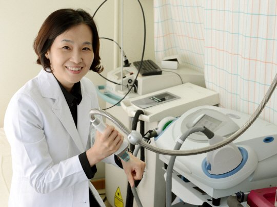 [여의열전](28) 박미연 국립중앙의료원 피부과 과장 : 네이트 뉴스