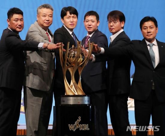 우승후보 KB, 7연패 도전 우리은행…WKBL 3일 개막 : 네이트 스포츠