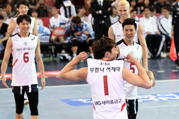 지난해 '브로맨스', 올해는 '시스맨스'···눈에 띄는 V리그 올스타 별명은? : 네이트 스포츠