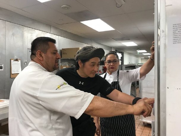 락셰프, 美 에미상시상식 애프터파티 '셀러브리티'로 초청…한국 셰프 최초 : 네이트 뉴스