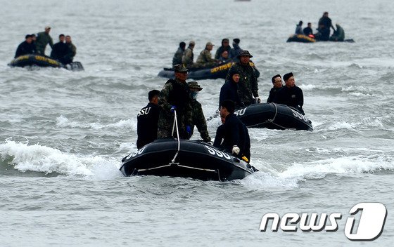 '세월호' 구조 투입된 SSU·UDT/SEAL 과거 활약 보니··· : 네이트 뉴스