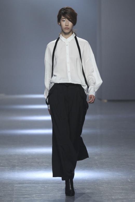 '2015FW서울패션위크' 5일차, 다양한 스펙트럼의 패션쇼 진행 : 네이트 뉴스