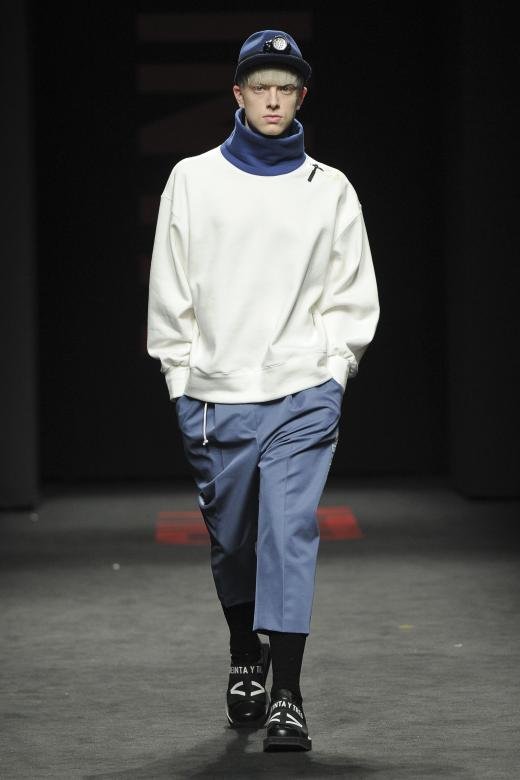 '2015FW서울패션위크' 5일차, 다양한 스펙트럼의 패션쇼 진행 : 네이트 뉴스