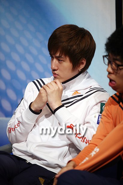 '김택용 시즌 59승'…SKT, 삼성전자 꺾고 5연승 : 네이트 스포츠